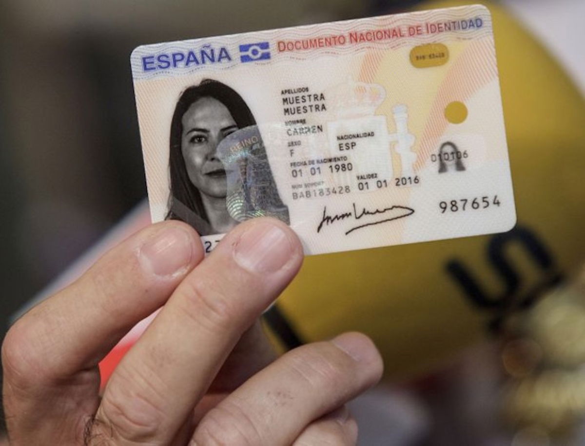 Cómo llevar el DNI en el móvil