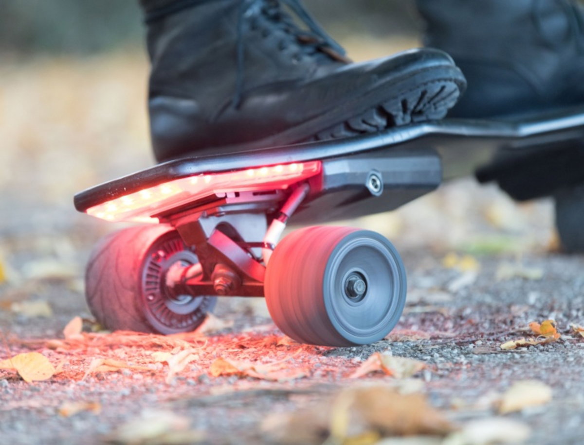 StarkBoard es el skate eléctrico que no necesita mando