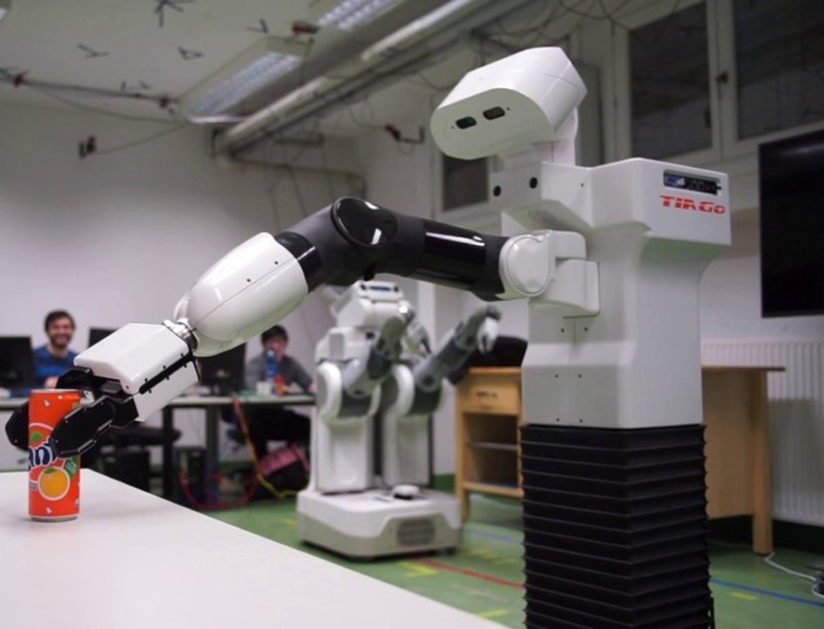 Tiago, así es el primer robot que se reconoce a si mismo