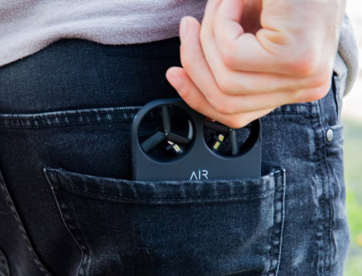 AIR PIX es el dron que también sabe sacar selfies