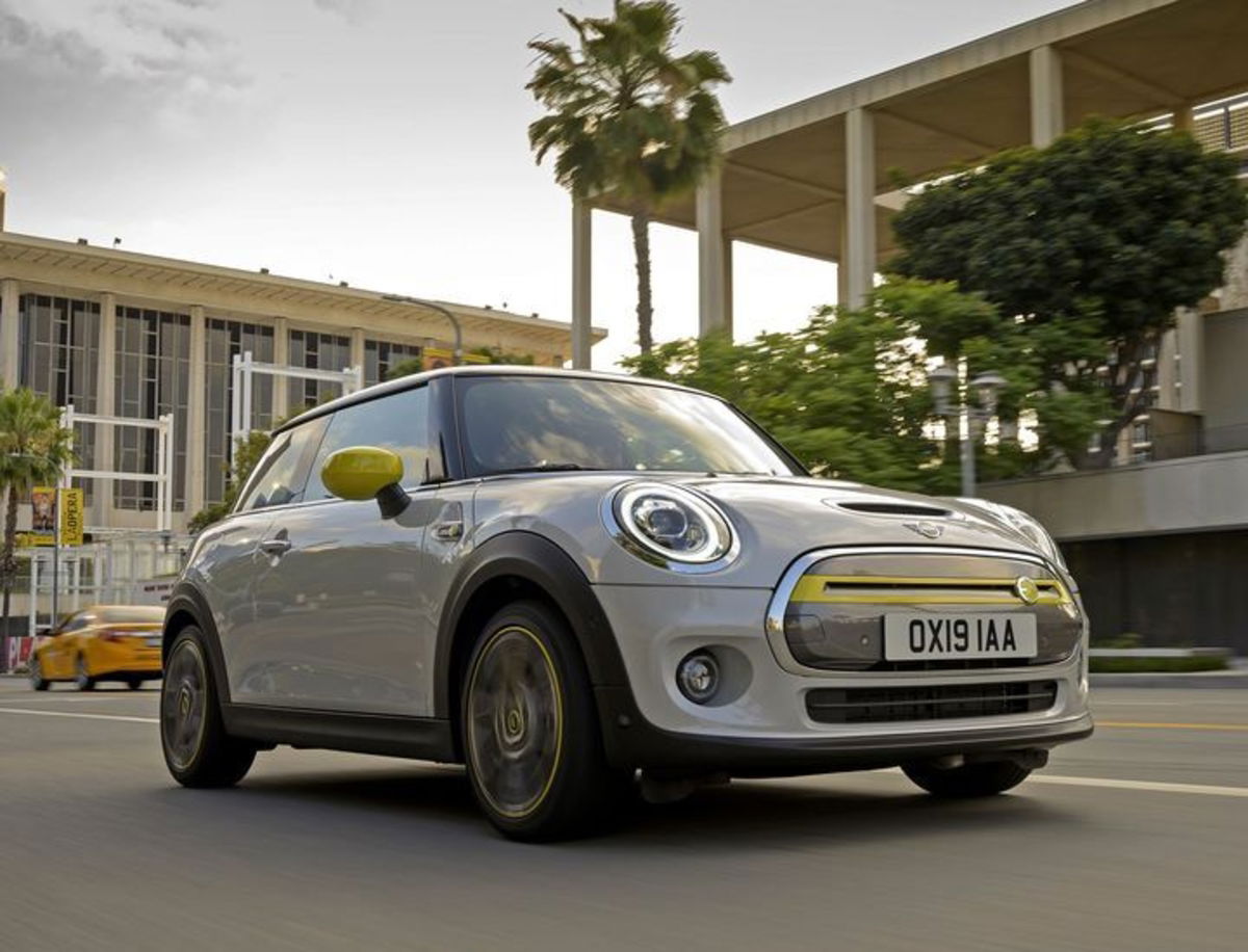 MINI Cooper SE, la opción eléctrica del urbanita más chic