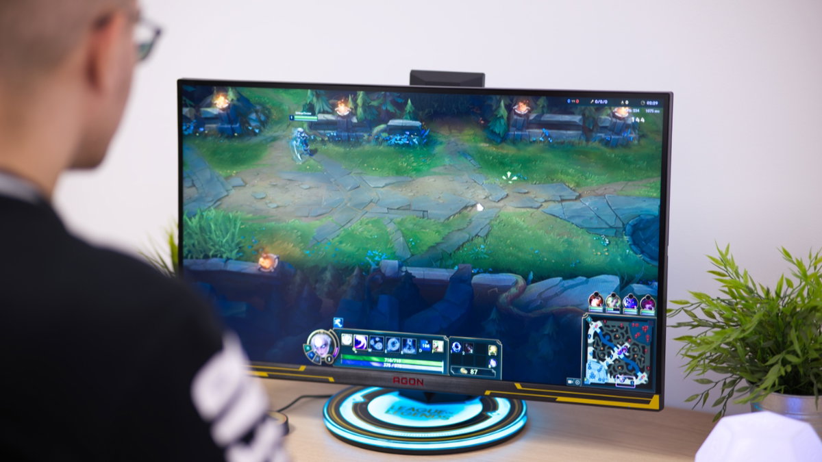 He probado el mejor monitor para jugar a League of Legends, y es todo ...