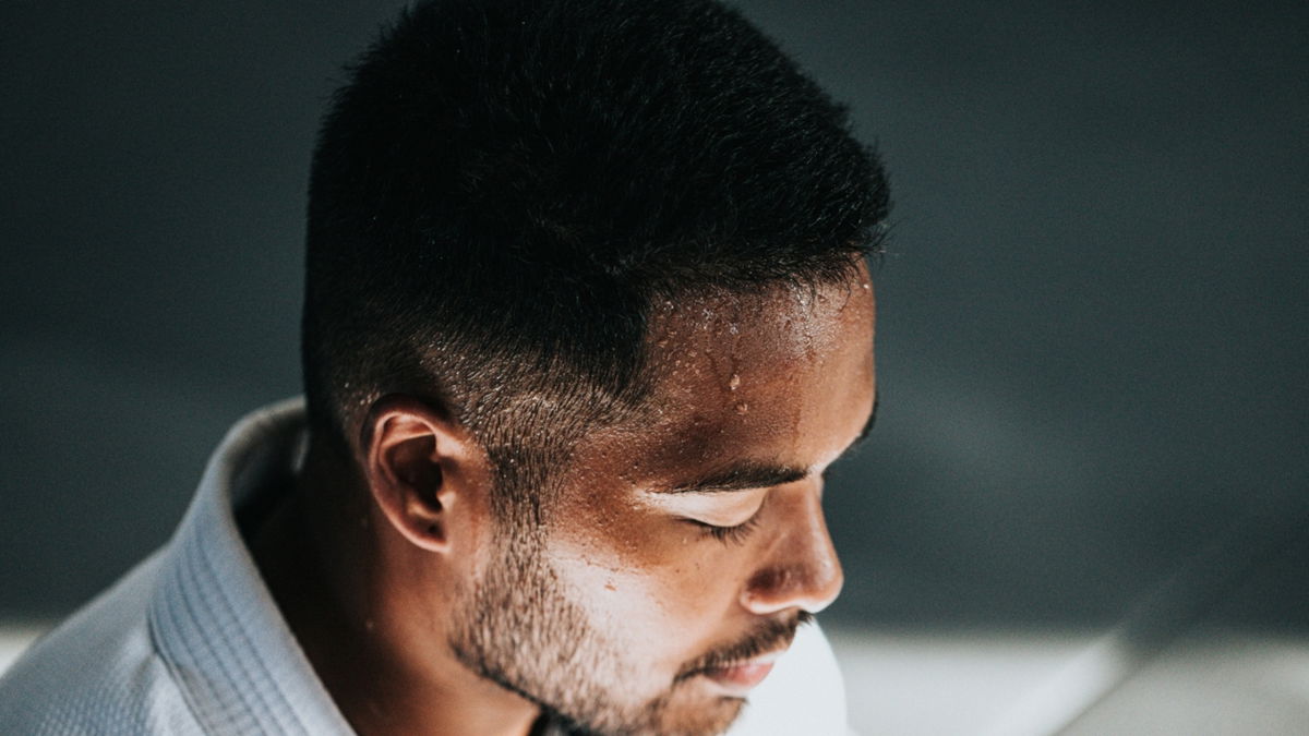 Apestar a sudor no es muy atractivo, pero te ayudará con la ansiedad ...