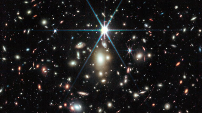 El telescopio espacial Hubble de la NASA descubre la imagen de la estrella más distante del universo