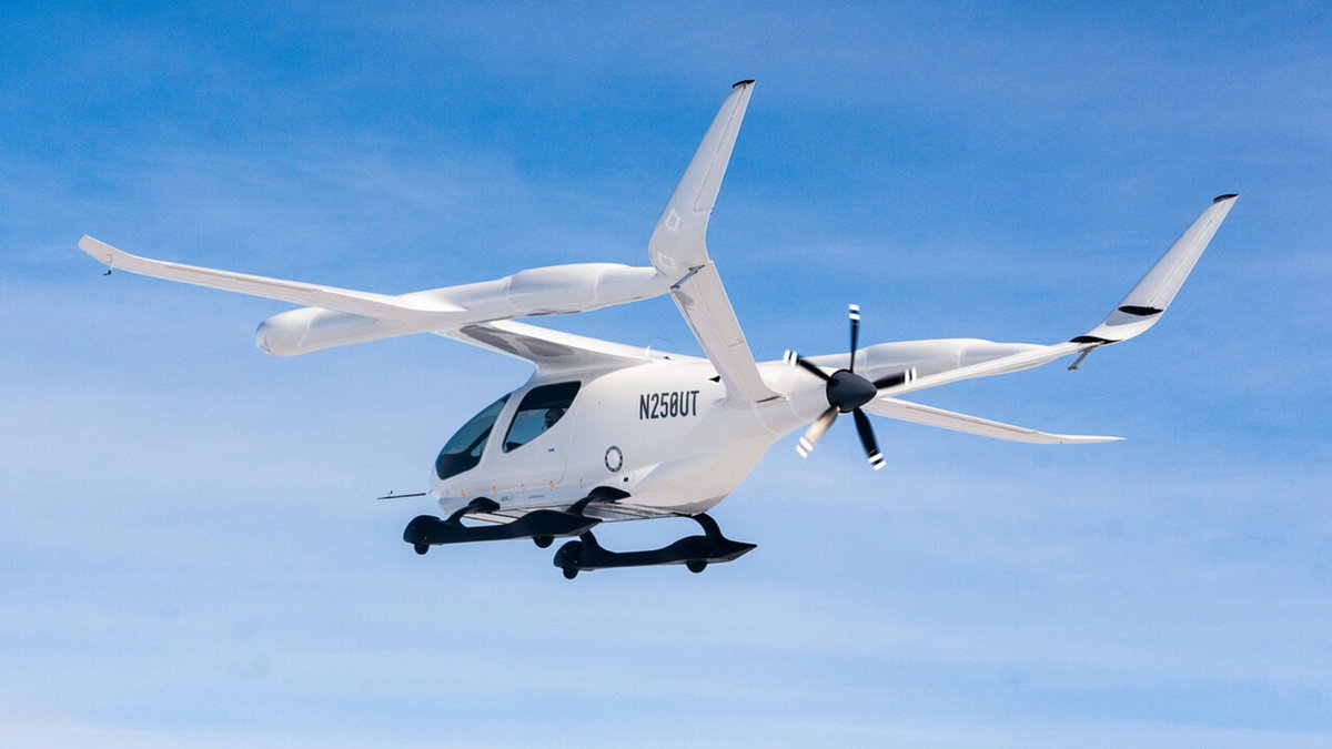 Ha volado durante miles de kilómetros y ahora este avión eléctrico ...