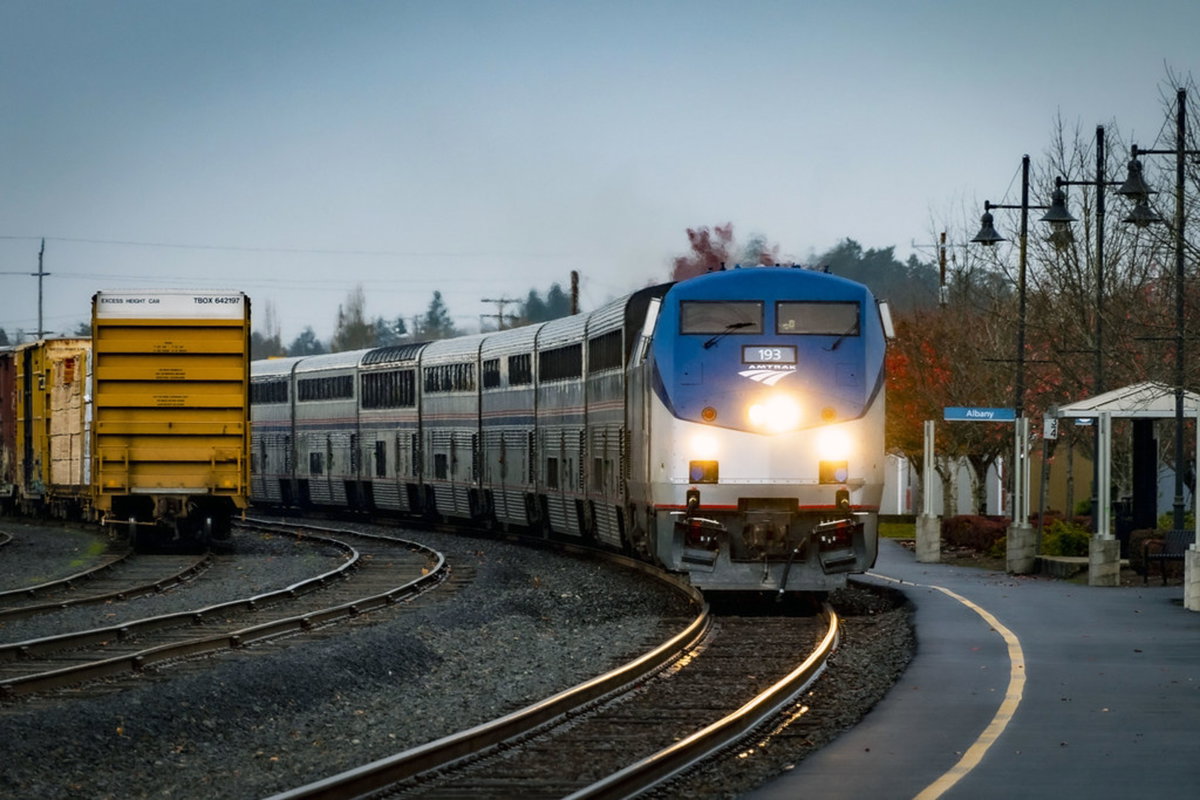 «Dos trenes salen al mismo tiempo»: cómo resolver este famosísimo problema