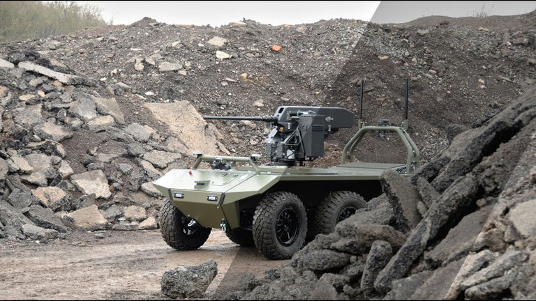 Este robot es, literalmente, una ametralladora con ruedas: así es ...